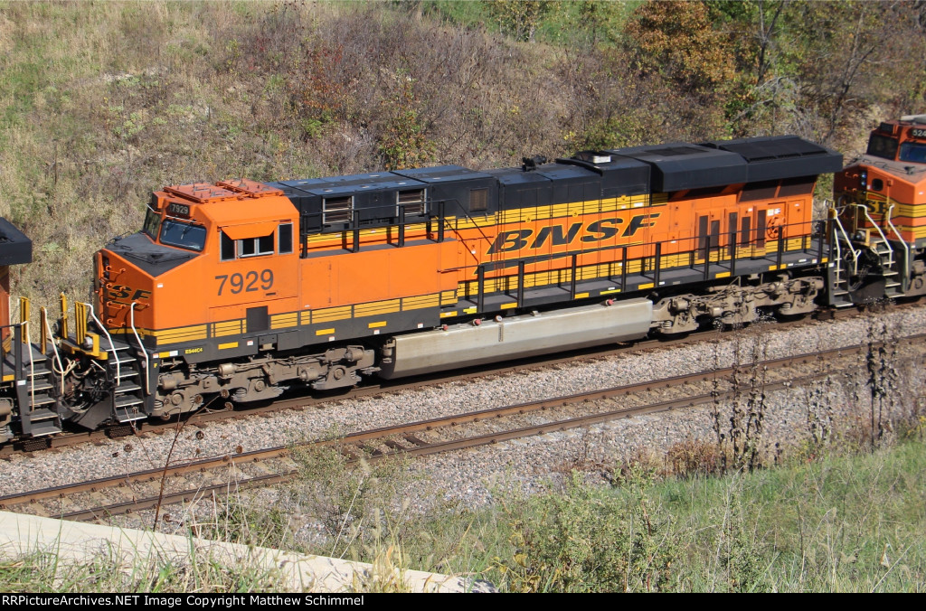 BNSF 7929